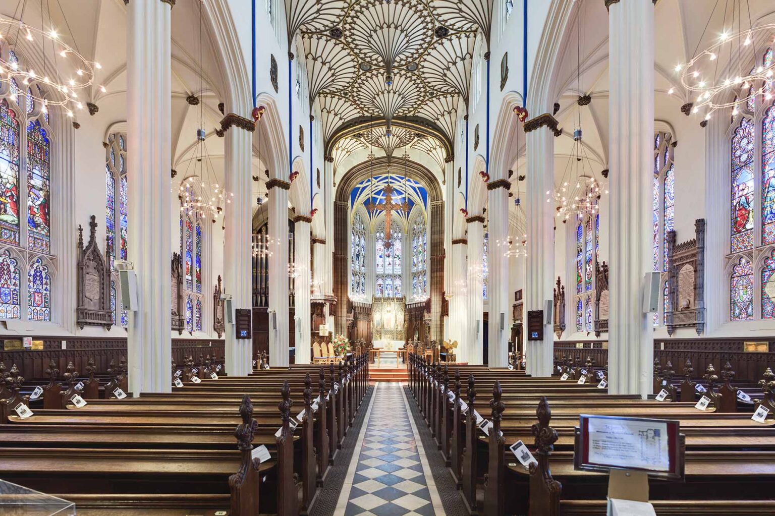 Top 5 Churches in Edinburgh, Scotland - Must Visit Historic Places